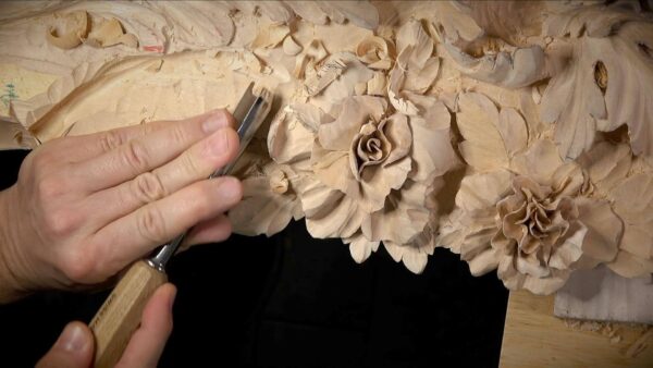 Carving Wood: wood carving tools - Woodcarving techniques and tips for ...